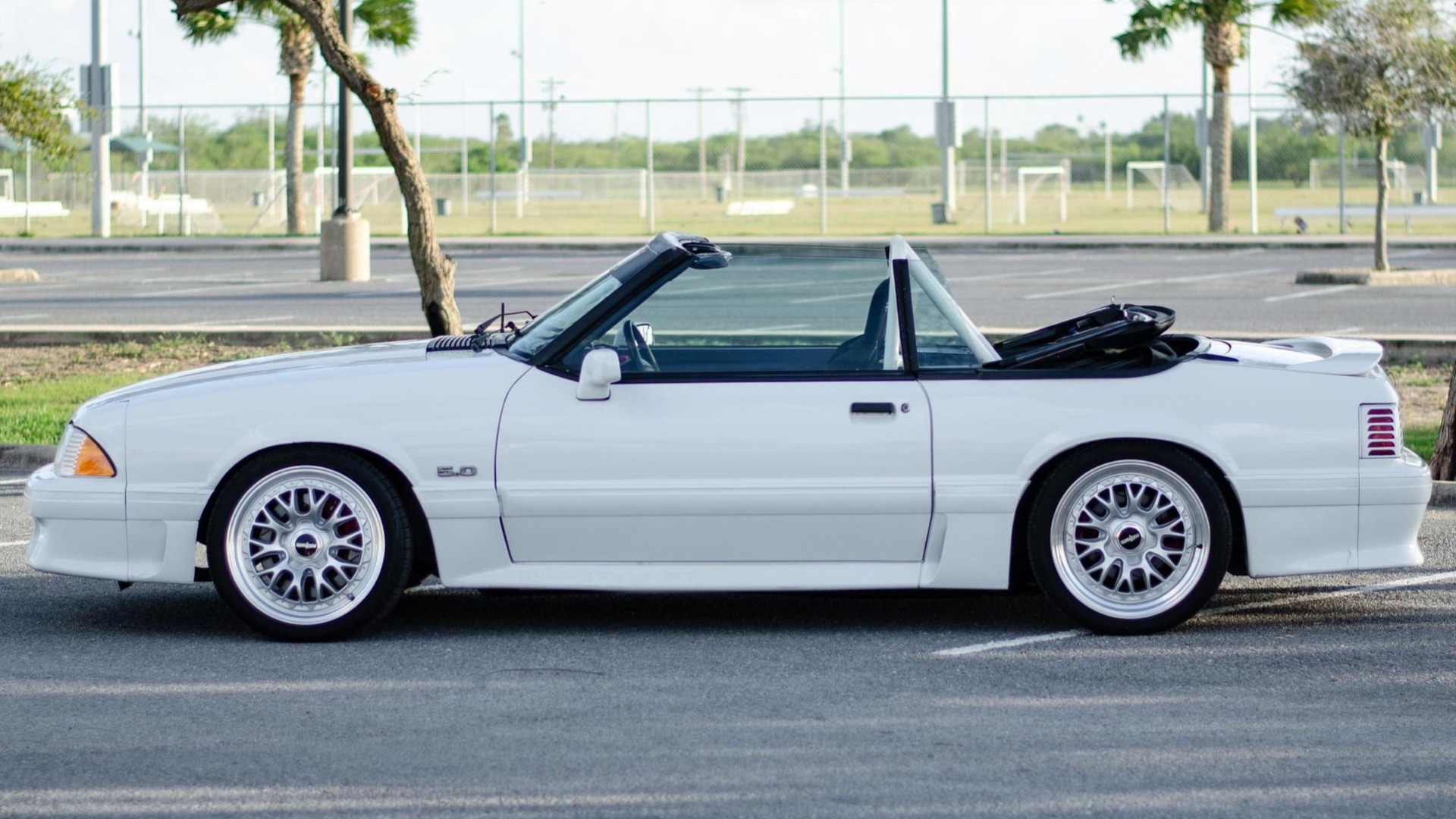 Ken Block's Modified 1990 Ford Mustang GT Hits Auction - Backfire News