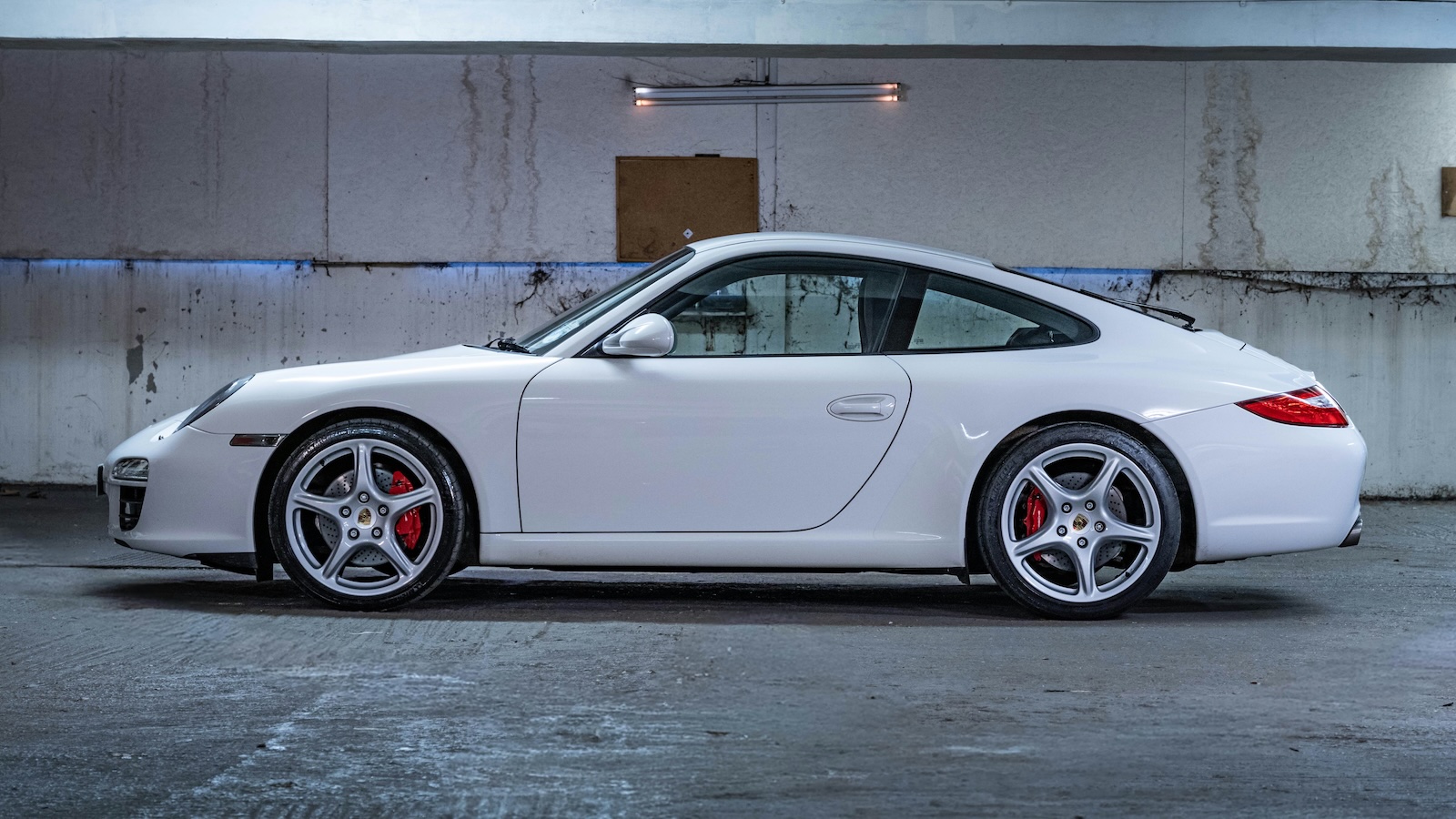 James May Parts With His 2010 Porsche 911 Carrera S After 15 Years of ...