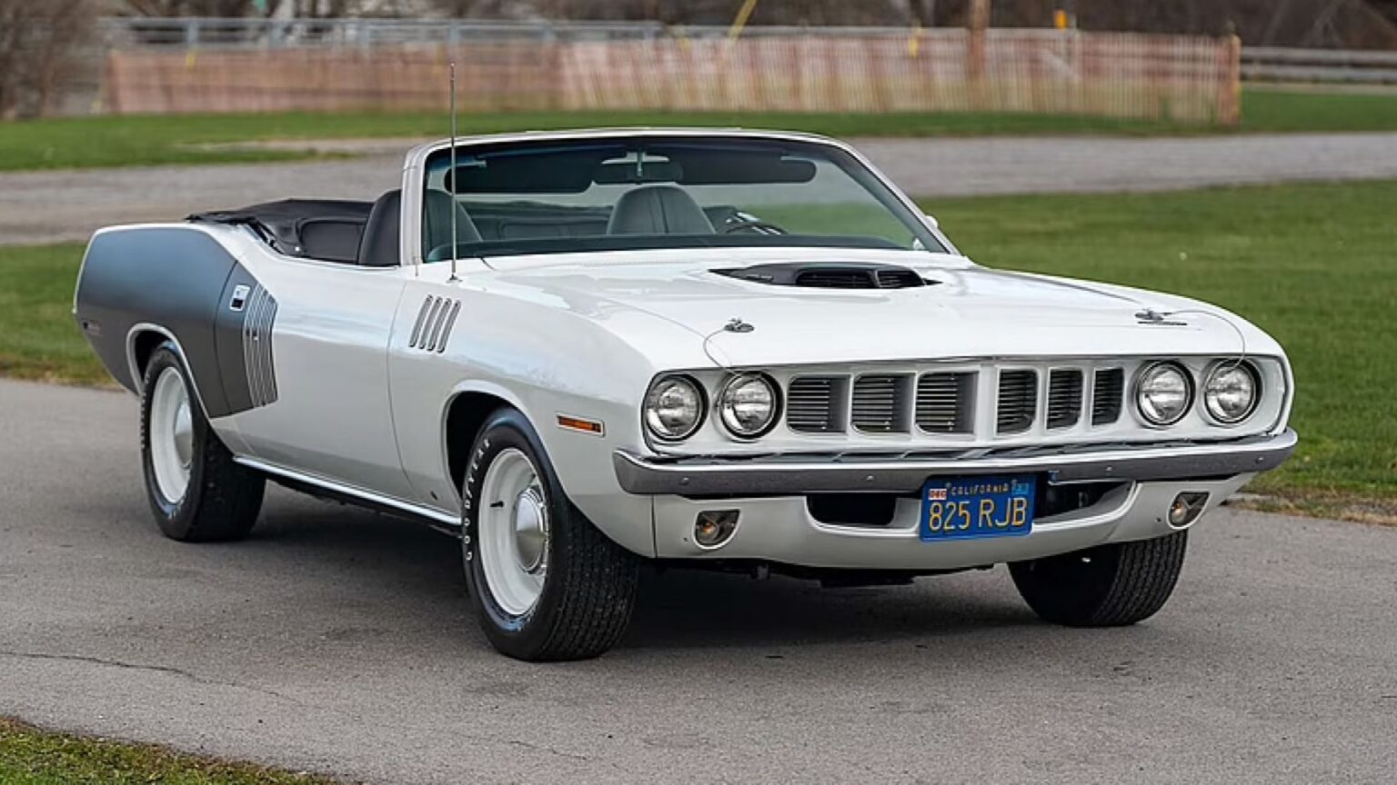 Rare 1971 Plymouth Hemi Cuda Convertible Returns to Mecum After Decade ...